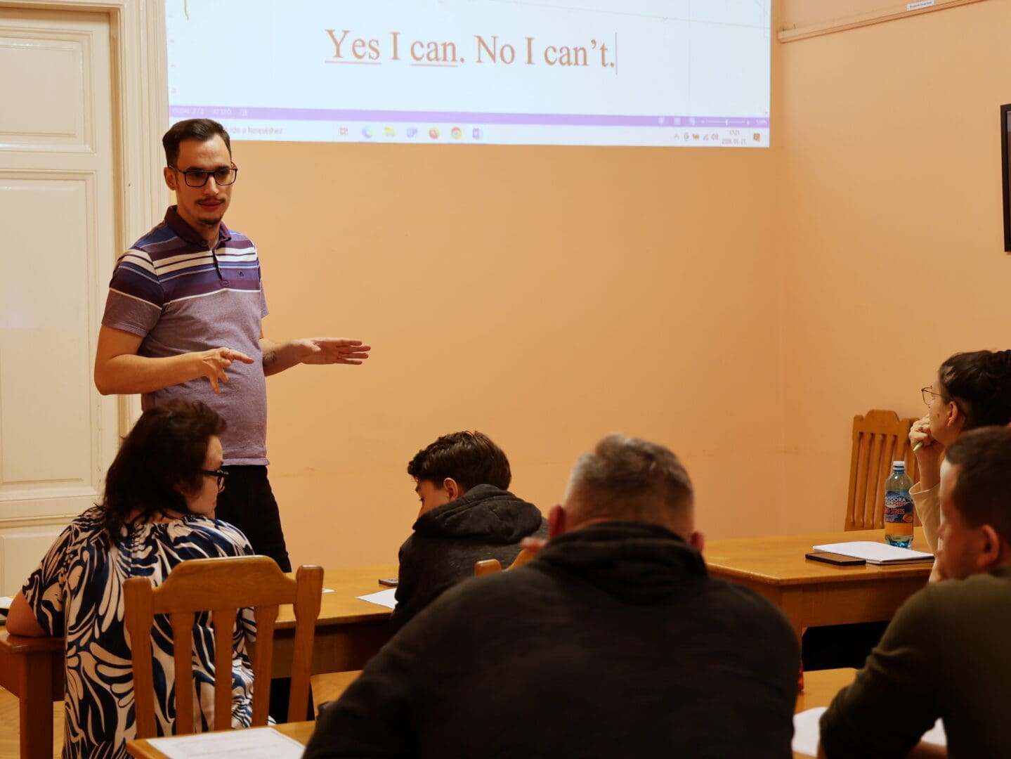 Tanár, chatbot vagy közösség? – nyelvtanulás a mesterséges ...